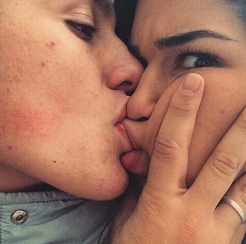 5 Kissing Tips To Teach Any Bad Kisser How To Kiss Better Yourtango